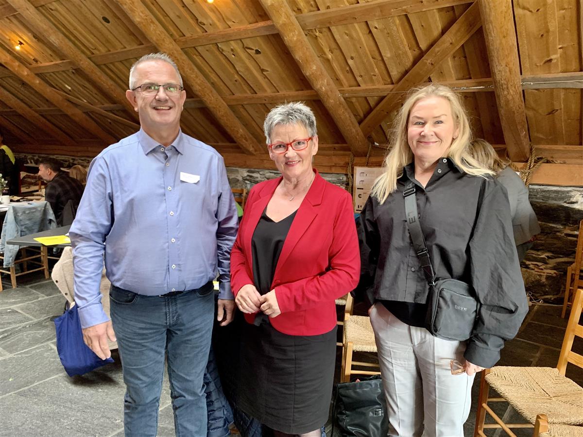 Samarbeider for å førebygge sjølvmord - Rogaland fylkeskommune